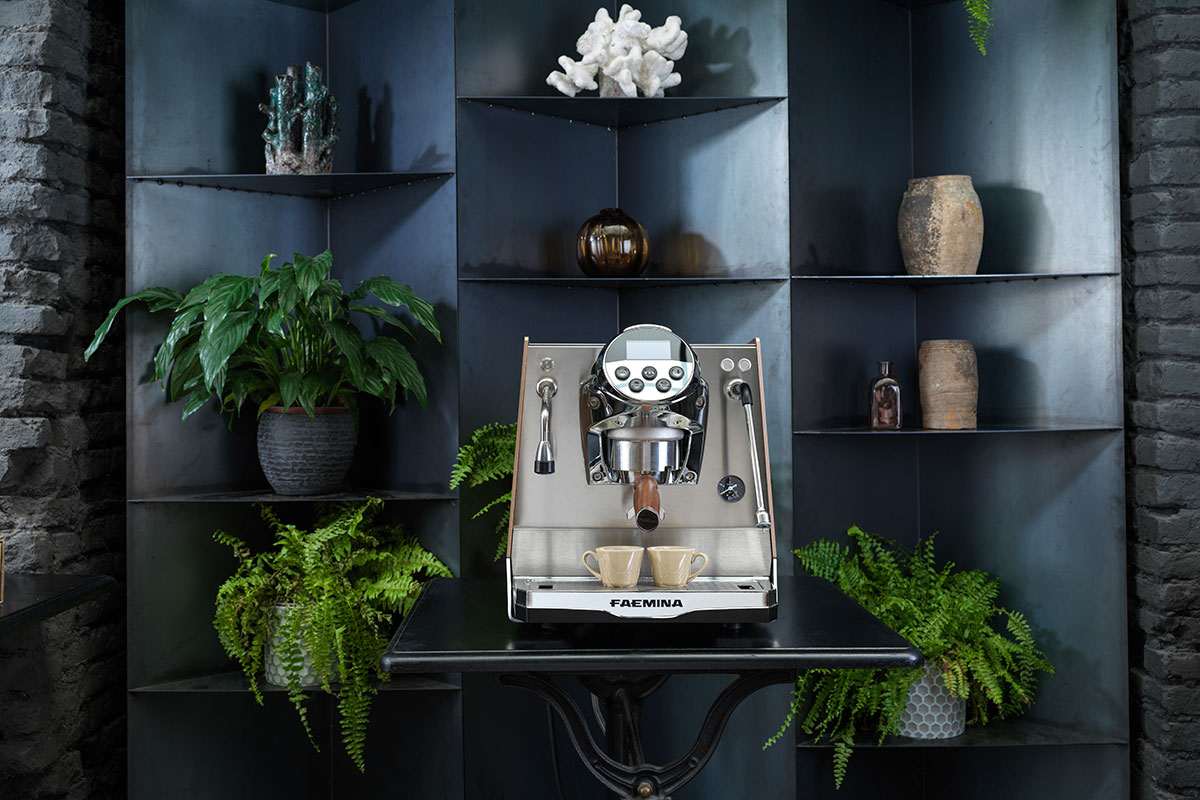 Faemina - Global Coffee Report