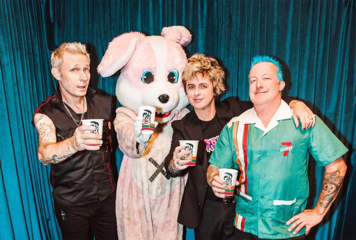 7-Eleven celebrates coffee anniversary with Green Day blend - Global ...