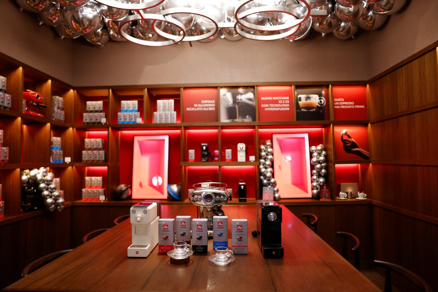 illycaffè unveils new X-CAPS capsule system - Global Coffee Report