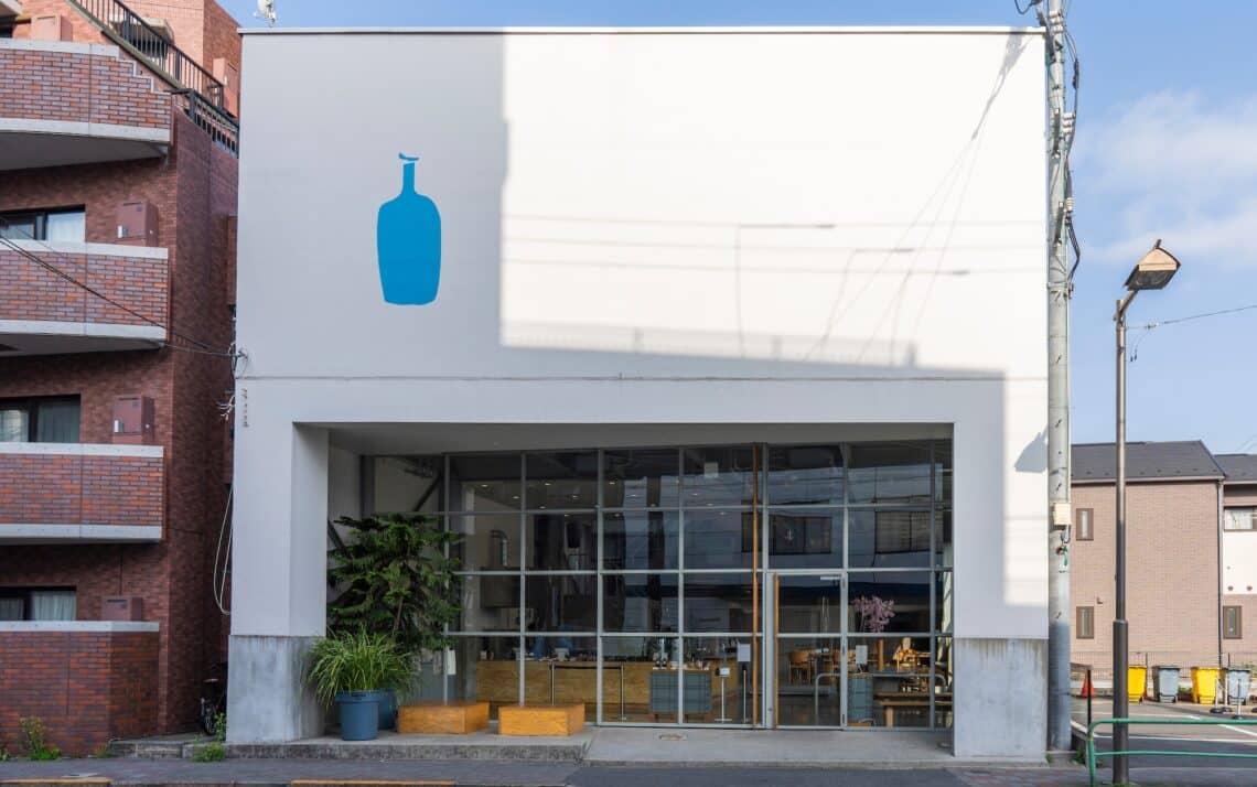Luckin Coffee shareholder reportedly set to acquire Blue Bottle Coffee ...
